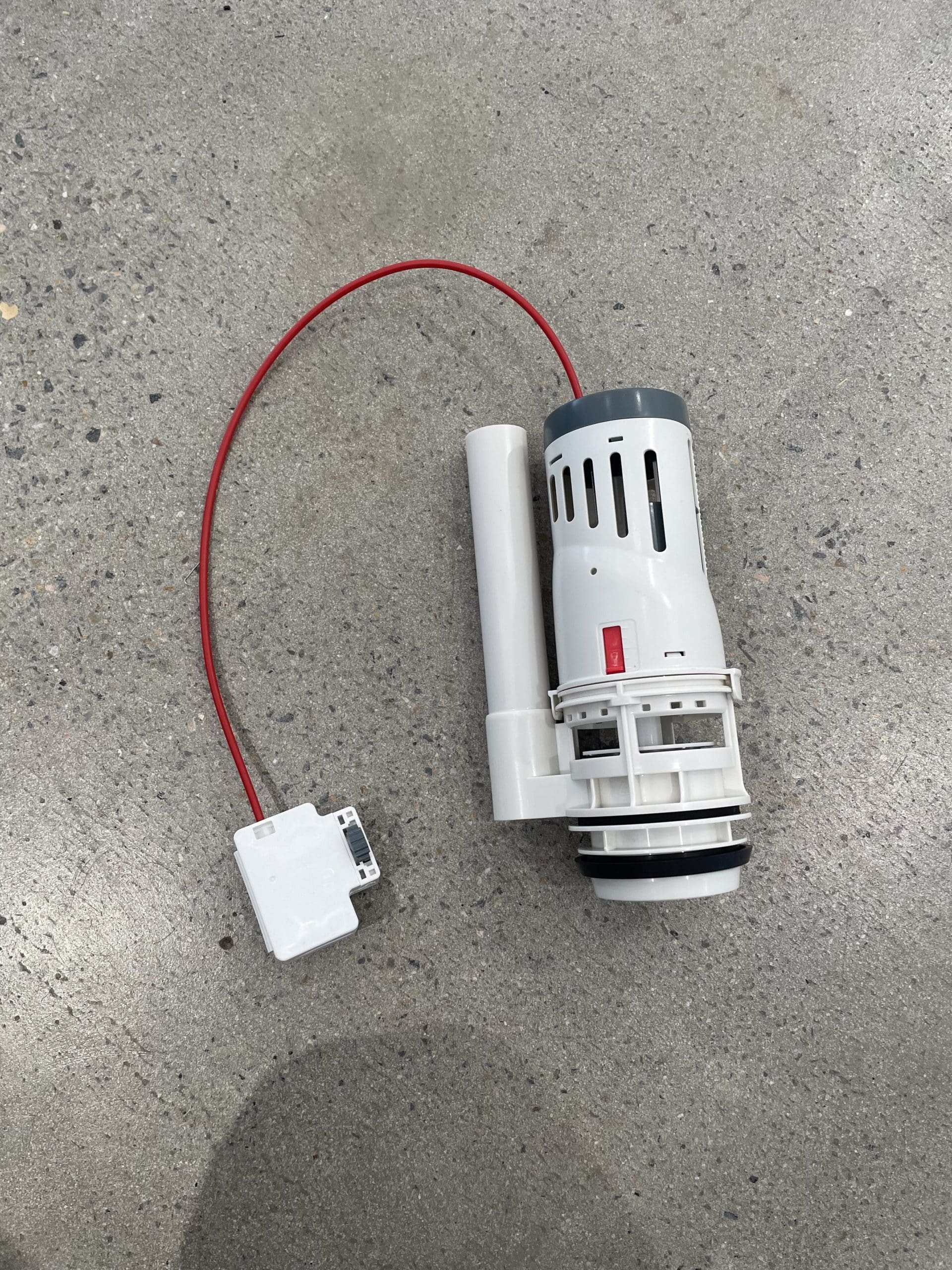 WDI Mechanical Outlet Valve 525mm - Sydney Tap and Bathroomware