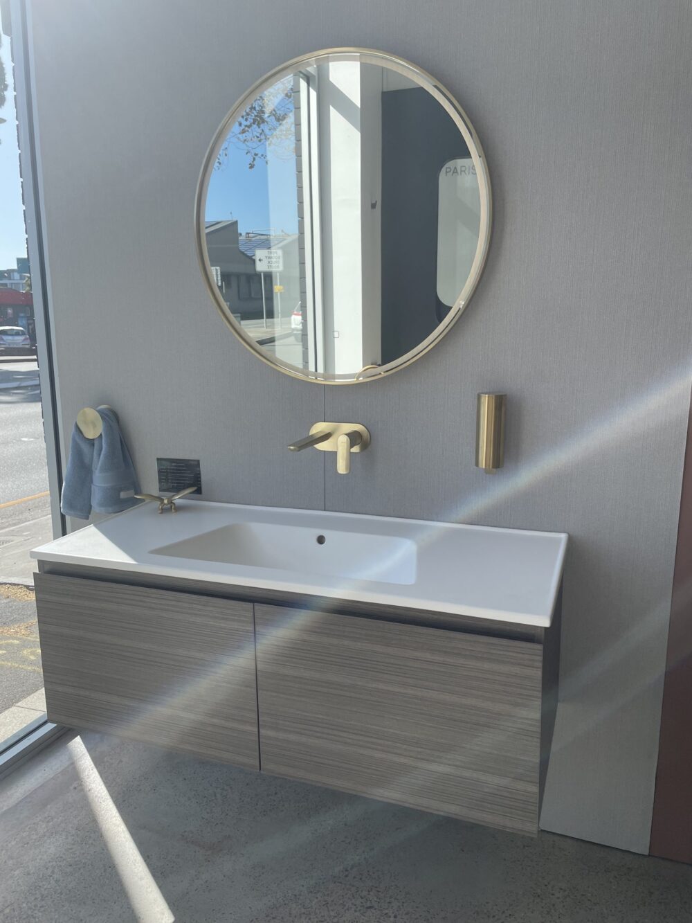 Parisi Bloom 1200 Vanity - Ex Display