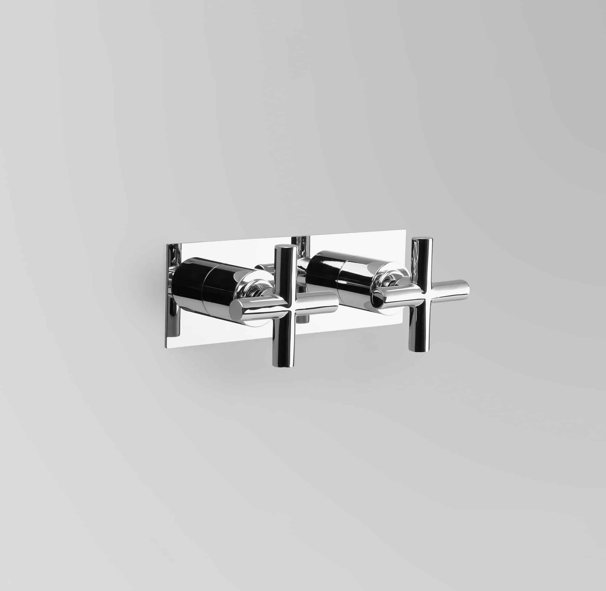 Astra Walker Icon + Wall Tap Set on Backplate - Sydney Bathroomware